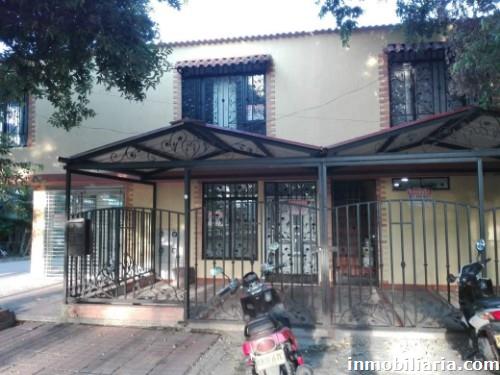 Inmuebles con 2 alcobas, 1 baño y zona de ropas independiente en Neiva